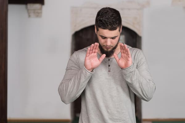 Comment accomplir correctement la prière : le guide complet